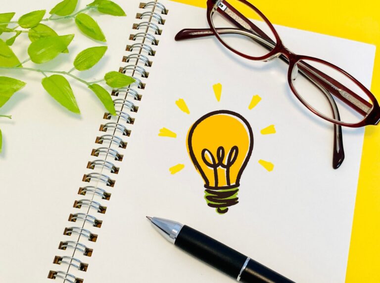 解体工事に必要な資格や講習とは？届出の手順や資格が必要な作業を紹介 | 岡山で解体工事なら株式会社アライブ